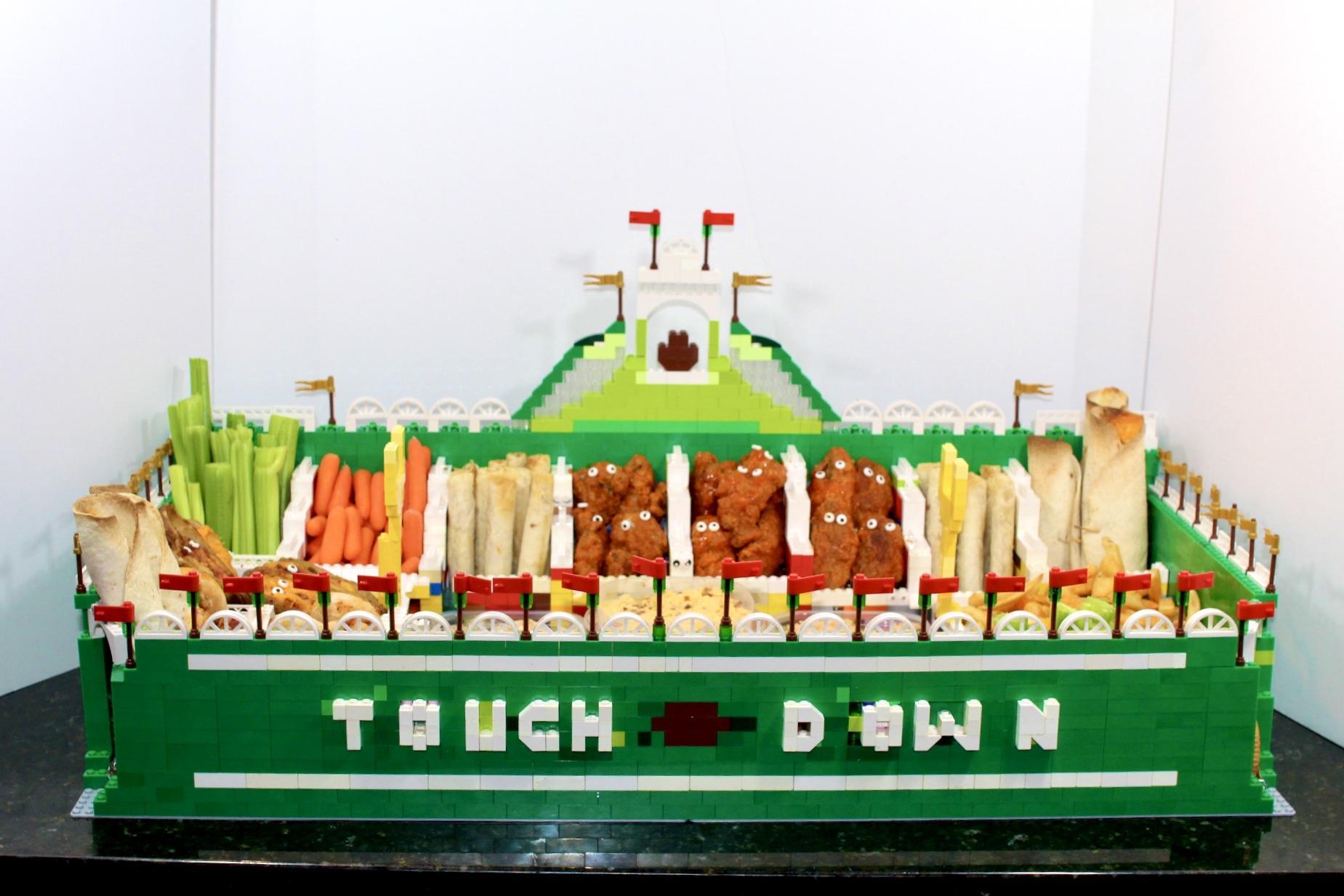 Kraft Snack Football Stadium - Basic Princess